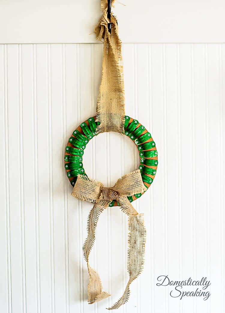 Clamp Christmas Wreath - Domestically Designed